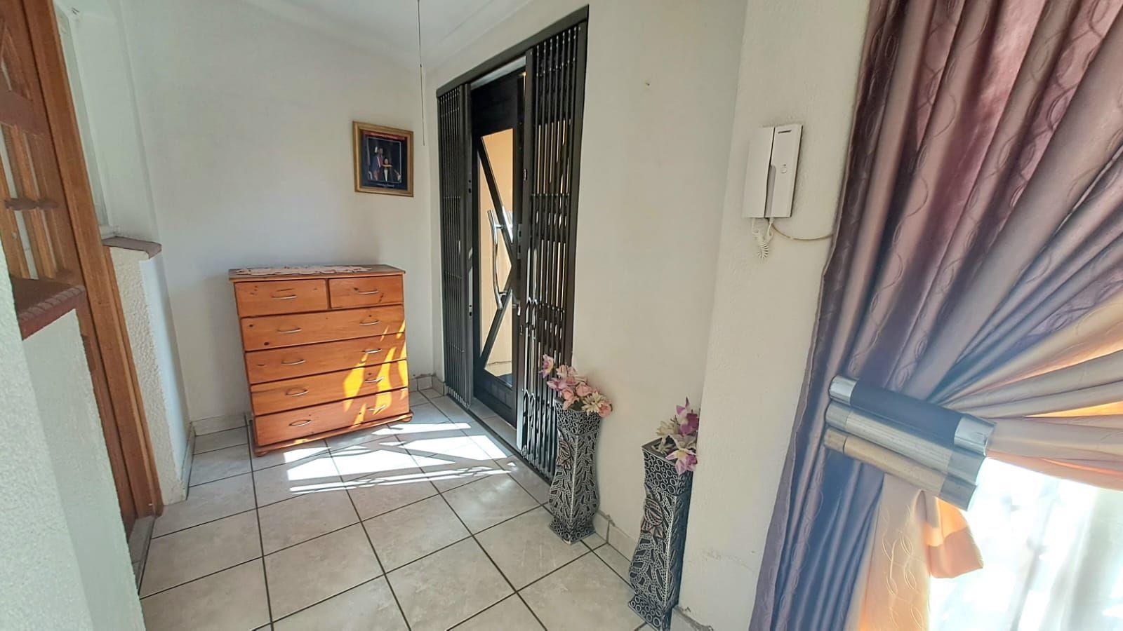 1 Bedroom Apartment / flat to rent in Arcon Park - P24-116529703
