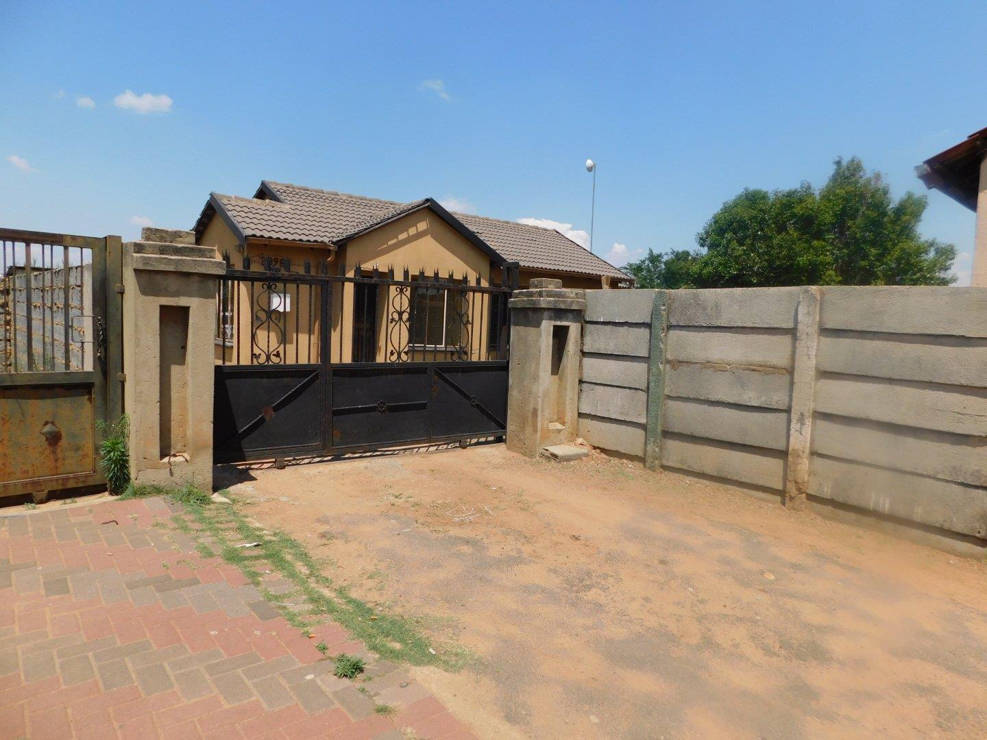 Daveyton Property : Property and houses to rent in Daveyton ...