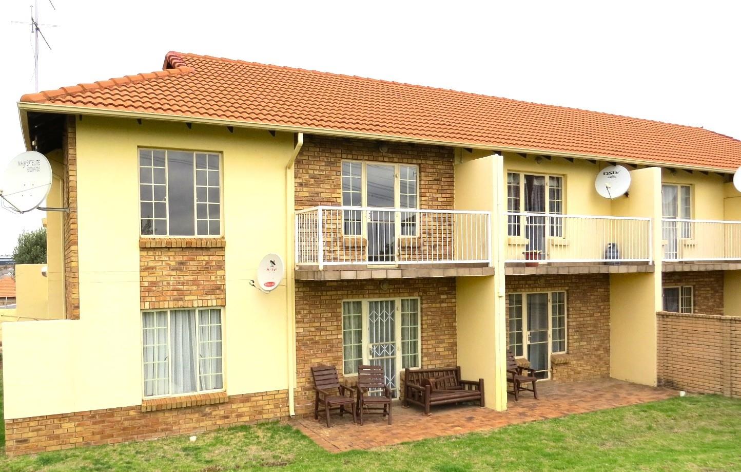 2 Bedroom Apartment / flat for sale in Kosmosdal - Forest White Street ...