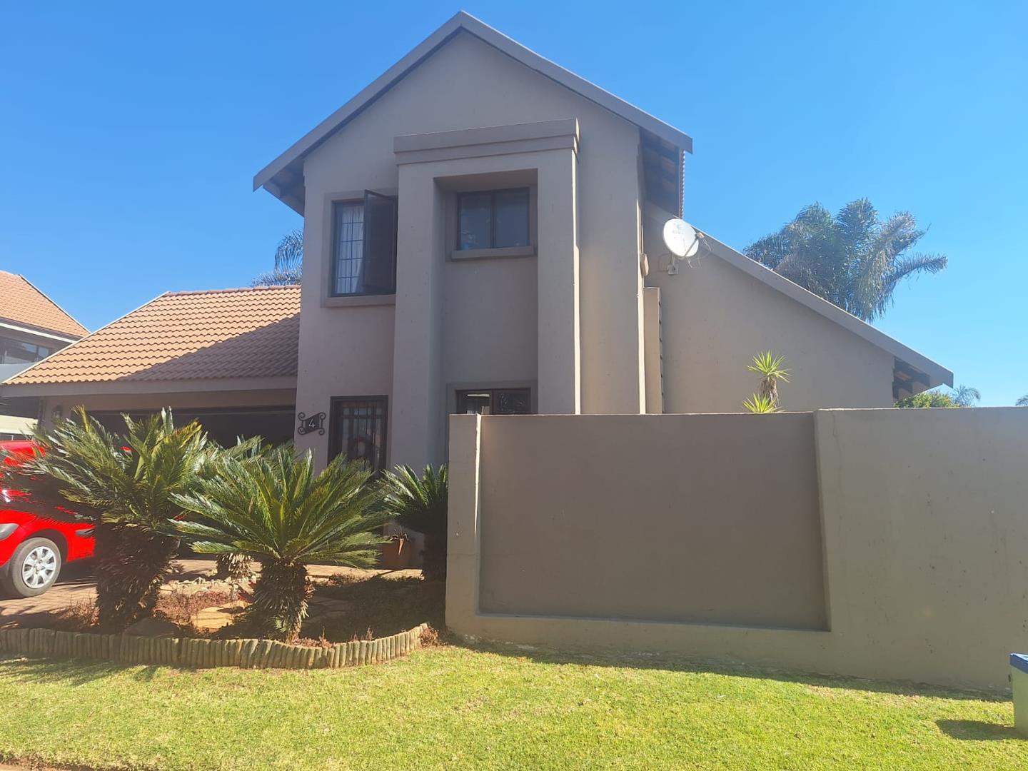 3 Bedroom House for sale in Dalview - P24-116551225