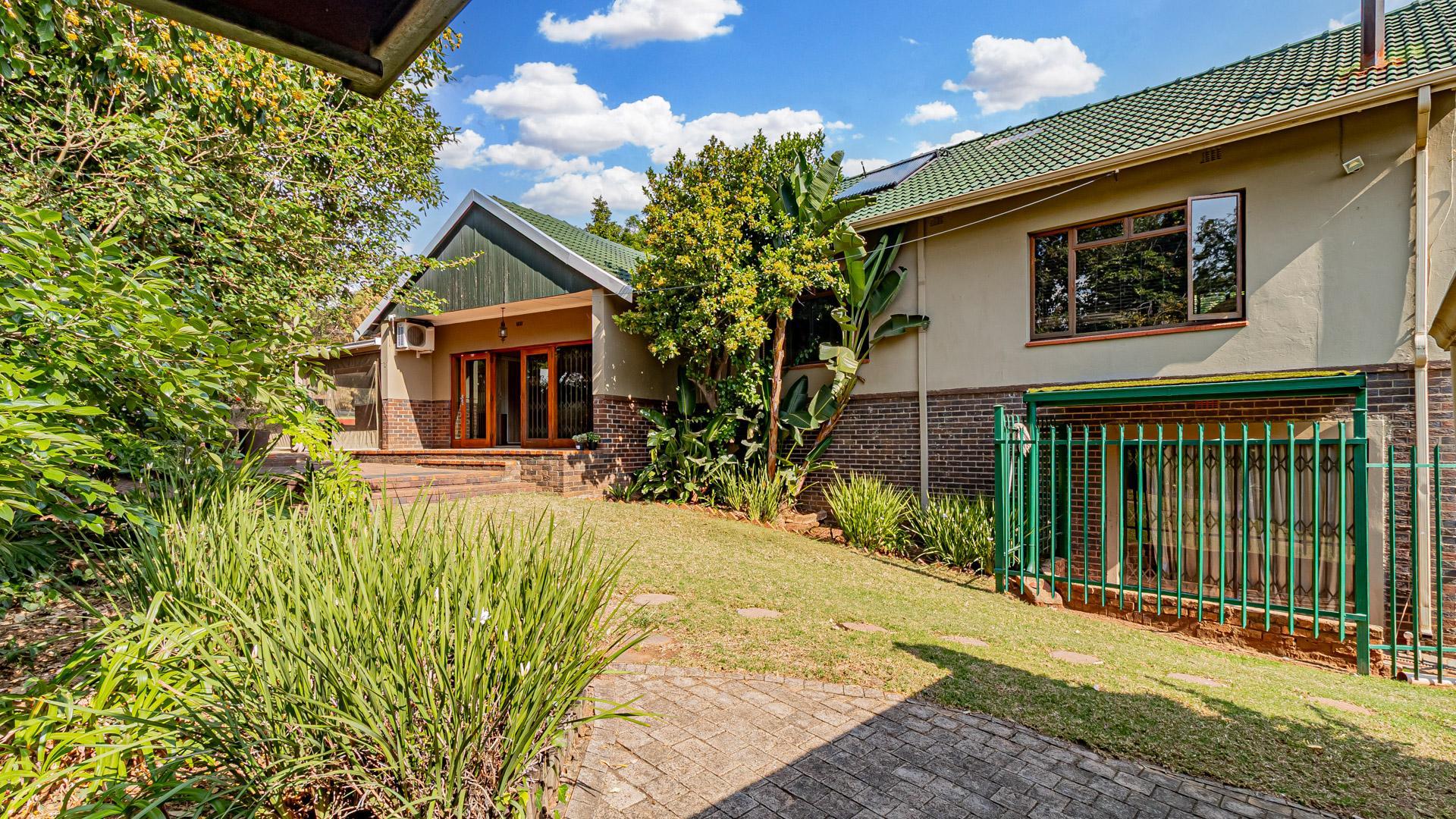 Robindale Property : Property and houses for sale in Robindale ...