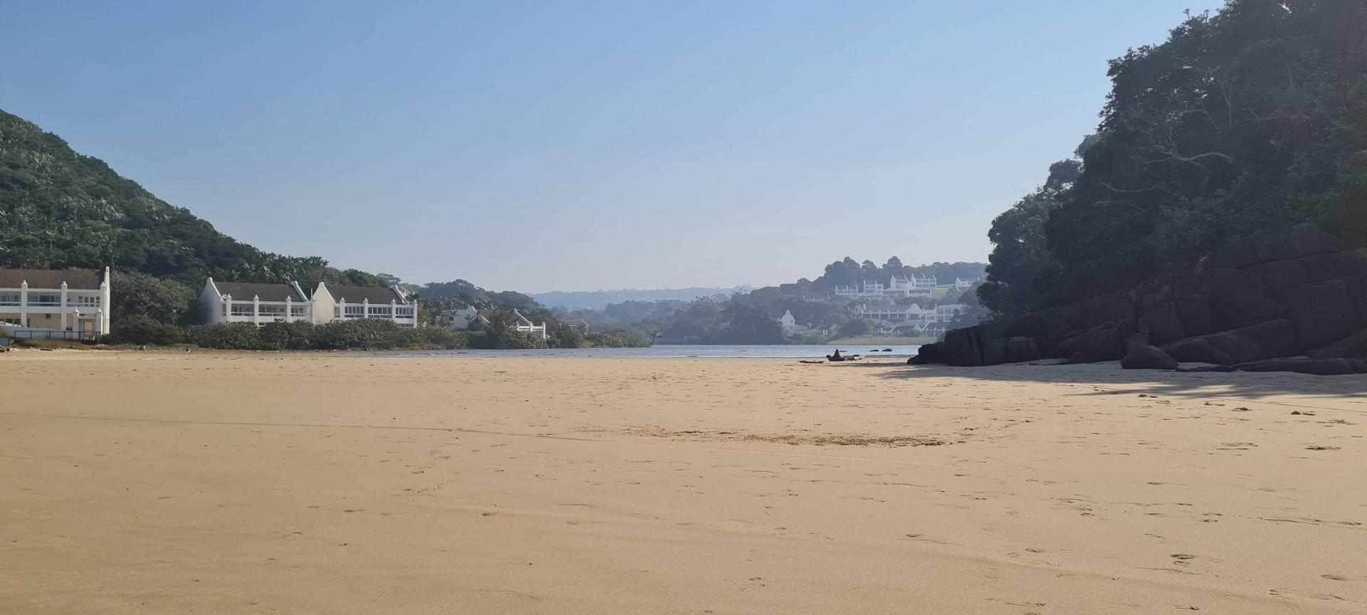 3 Bedroom House for sale in Port Edward - P24-116423796