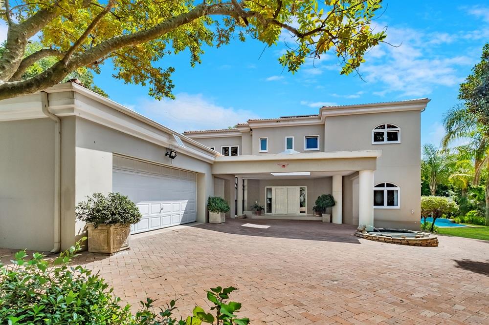 5 Bedroom House for sale in Boskruin - P24-116583826