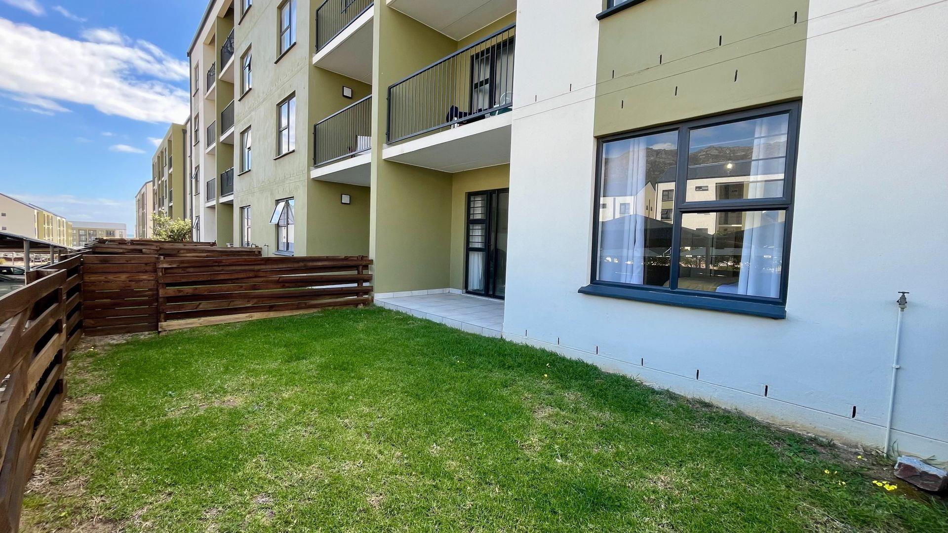 2 Bedroom Apartment / flat for sale in Greenbay Eco Estate - 1 Greenbay ...