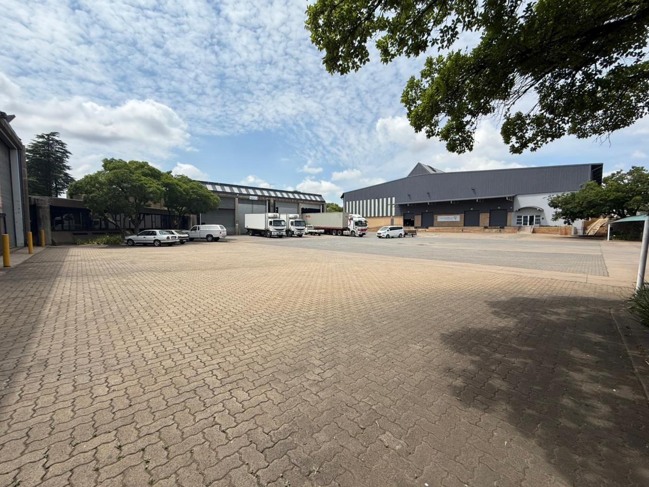 Industrial property to rent in Isando - 6 Gewel Street - P24-116594511