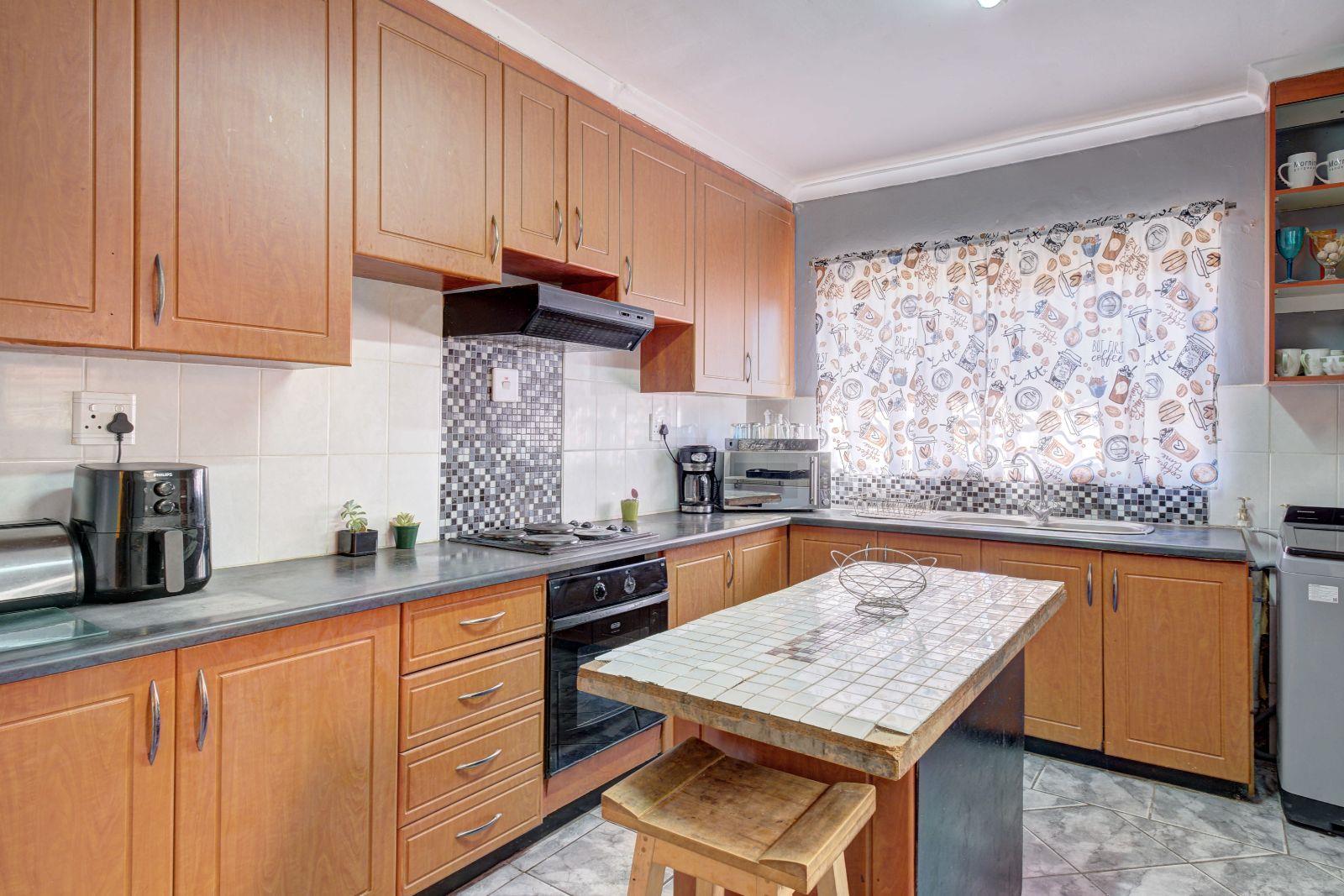 Bethelsdorp Property : Property and houses for sale in Bethelsdorp ...