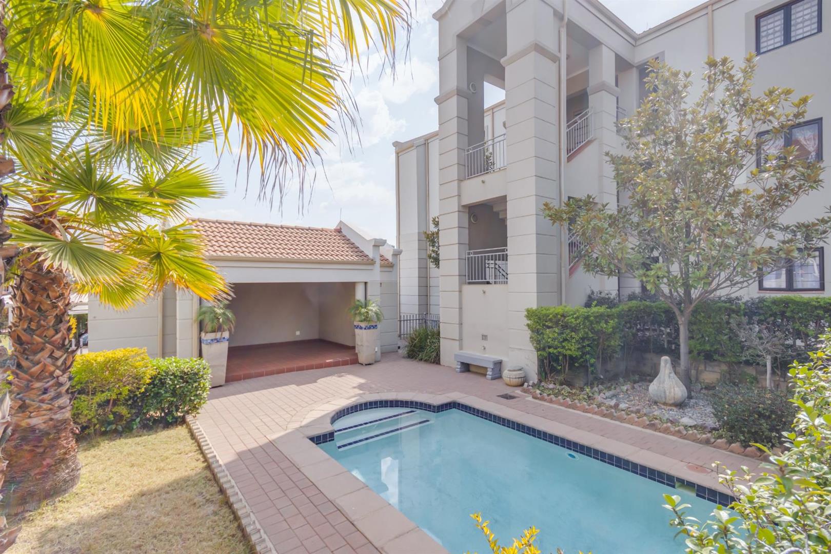 1 Bedroom Apartment / flat for sale in Erand Gardens - P24-116598663