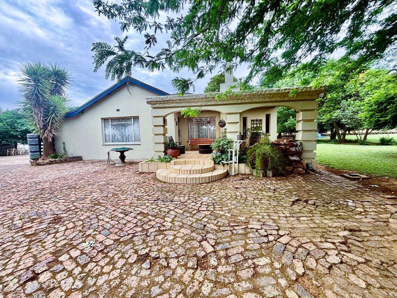 Farm for sale in Houtkop AH - P24-116599934