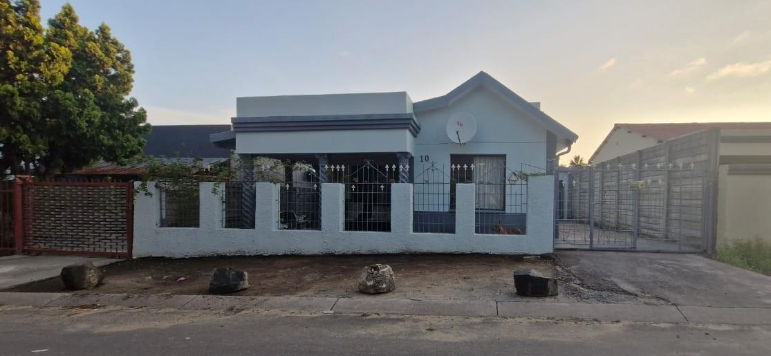 3 Bedroom House for sale in Damonsville - 10 Bottelbrush Street - P24 ...