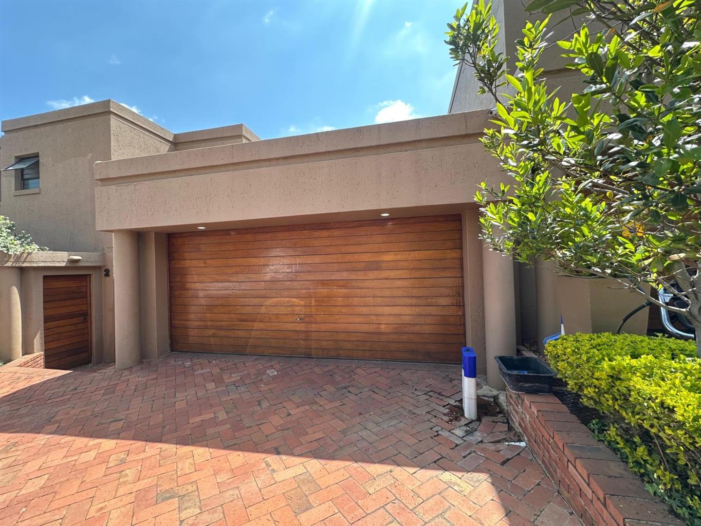 3 Bedroom House for sale in River Club - P24-116619342