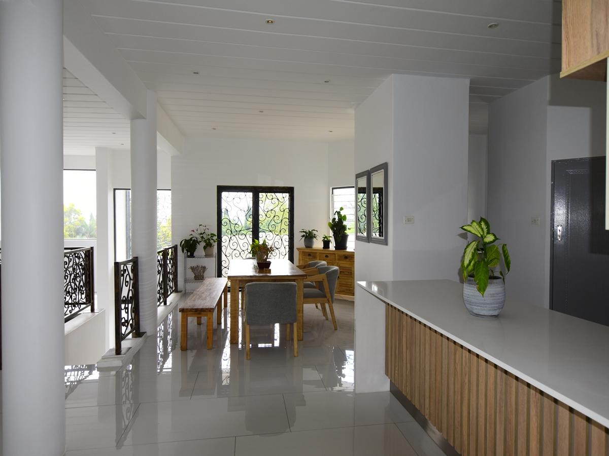 4 Bedroom House for sale in Moreleta Park - P24-116630901