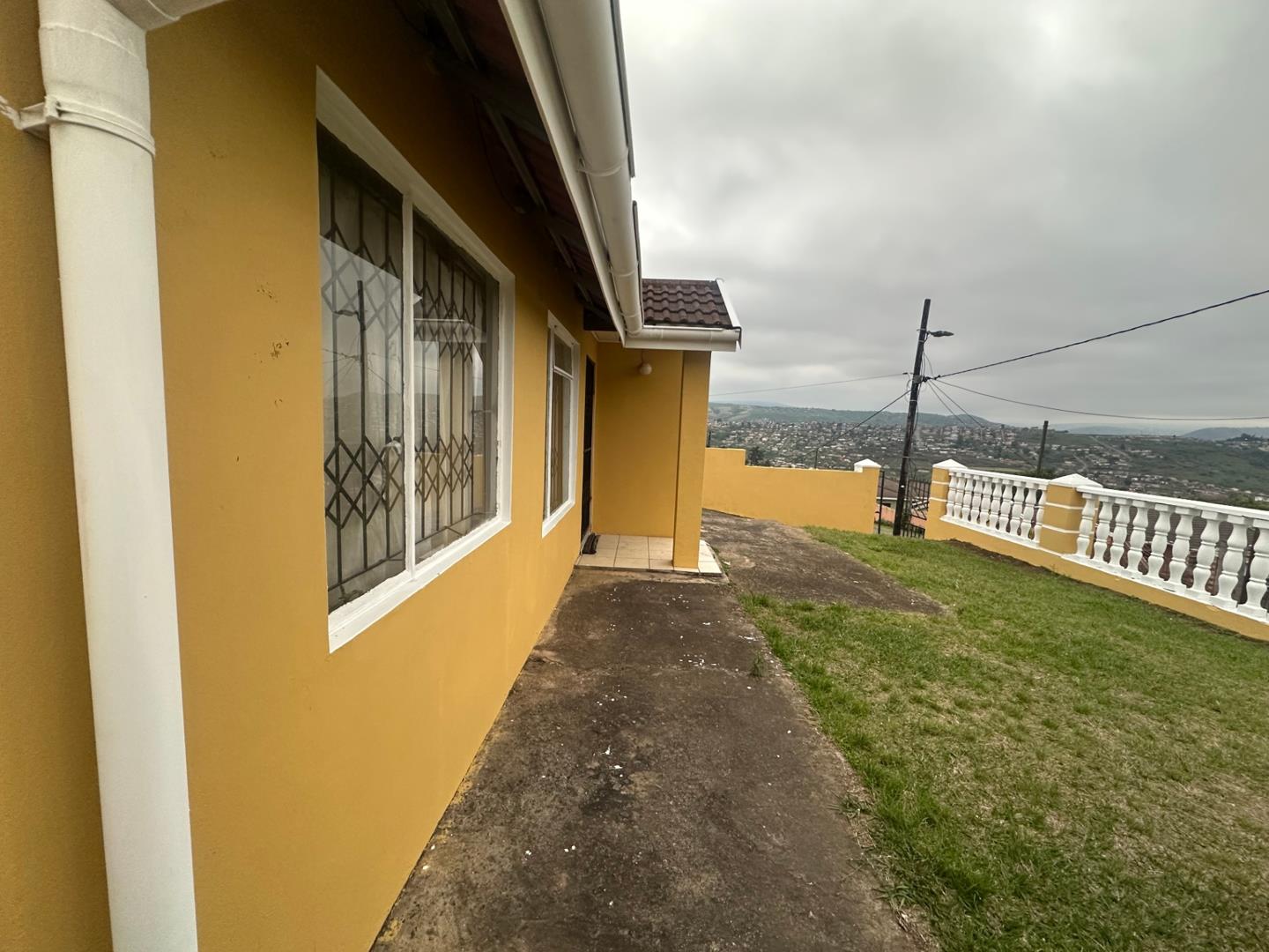 3 Bedroom House for sale in Imbali - P24-116631281