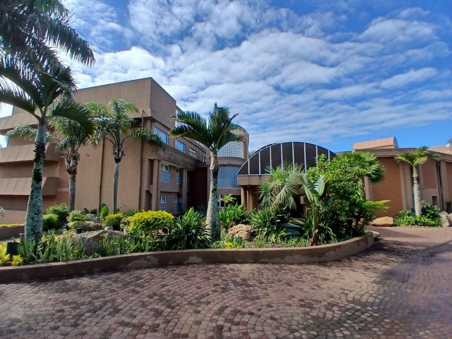 3 Bedroom Apartment / flat for sale in Uvongo Beach - P24-116633203