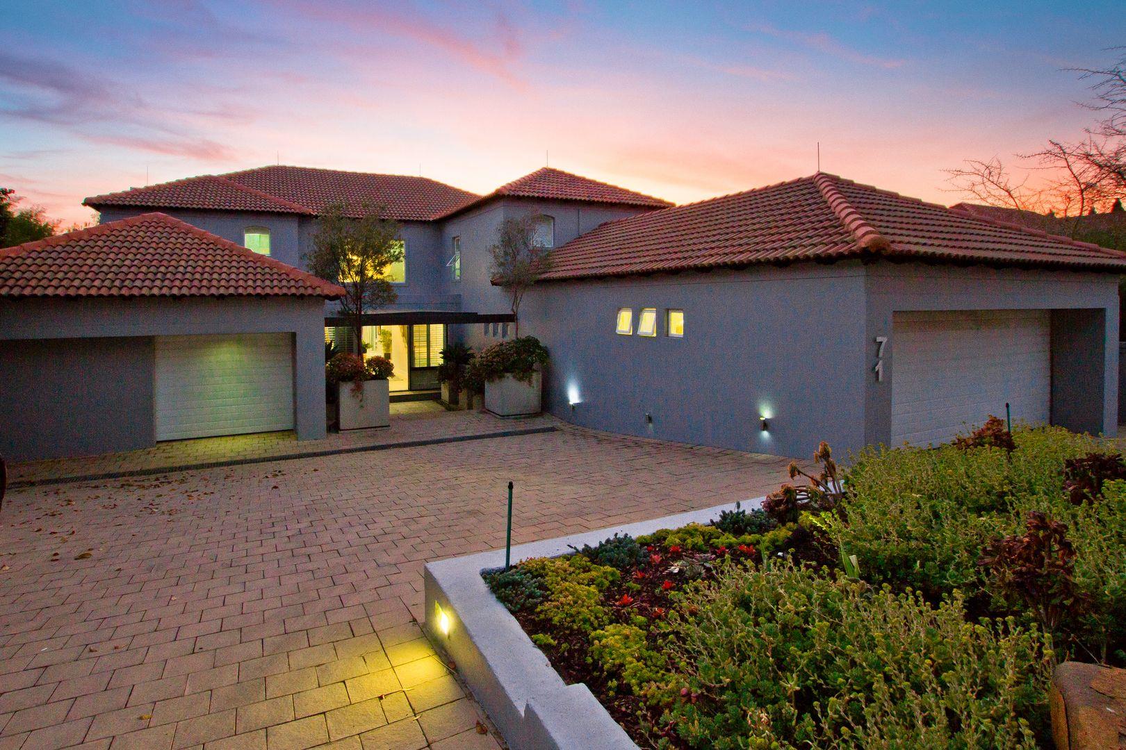 5 Bedroom House for sale in Eagle Canyon Golf Estate - 271 Pebble Beach ...