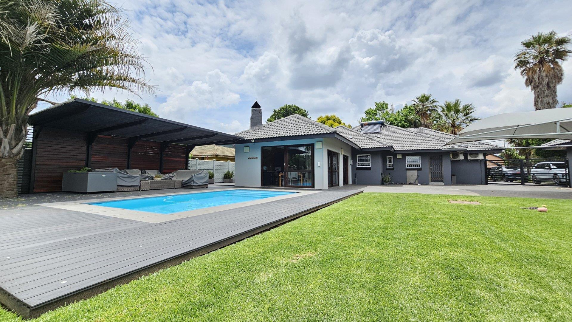 Risiville Property : Property and houses for sale in Risiville ...