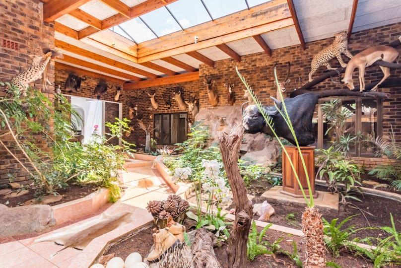 7 Bedroom House for sale in Poortview - 49 Mary Street - P24-116646791