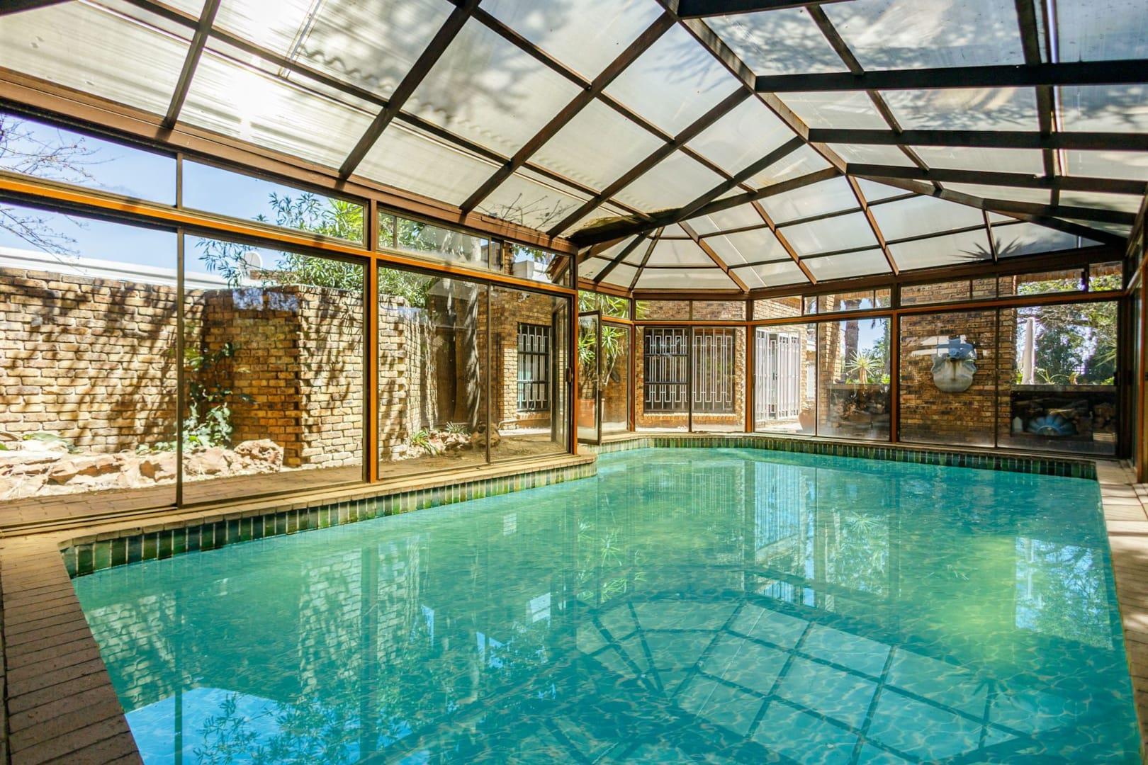 3 Bedroom House for sale in Sunward Park - P24-116653490