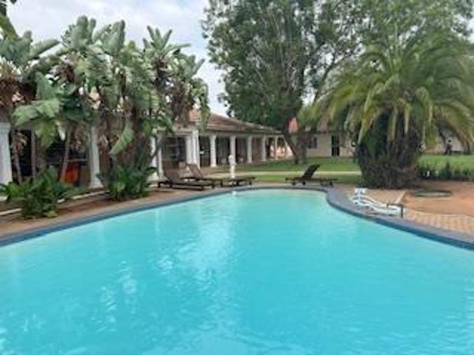 6 Bedroom House for Sale in Gaborone North