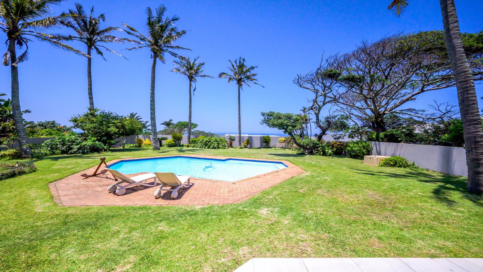 4 Bedroom House for sale in Umdloti Beach - 43 Bellamont Road - P24 ...