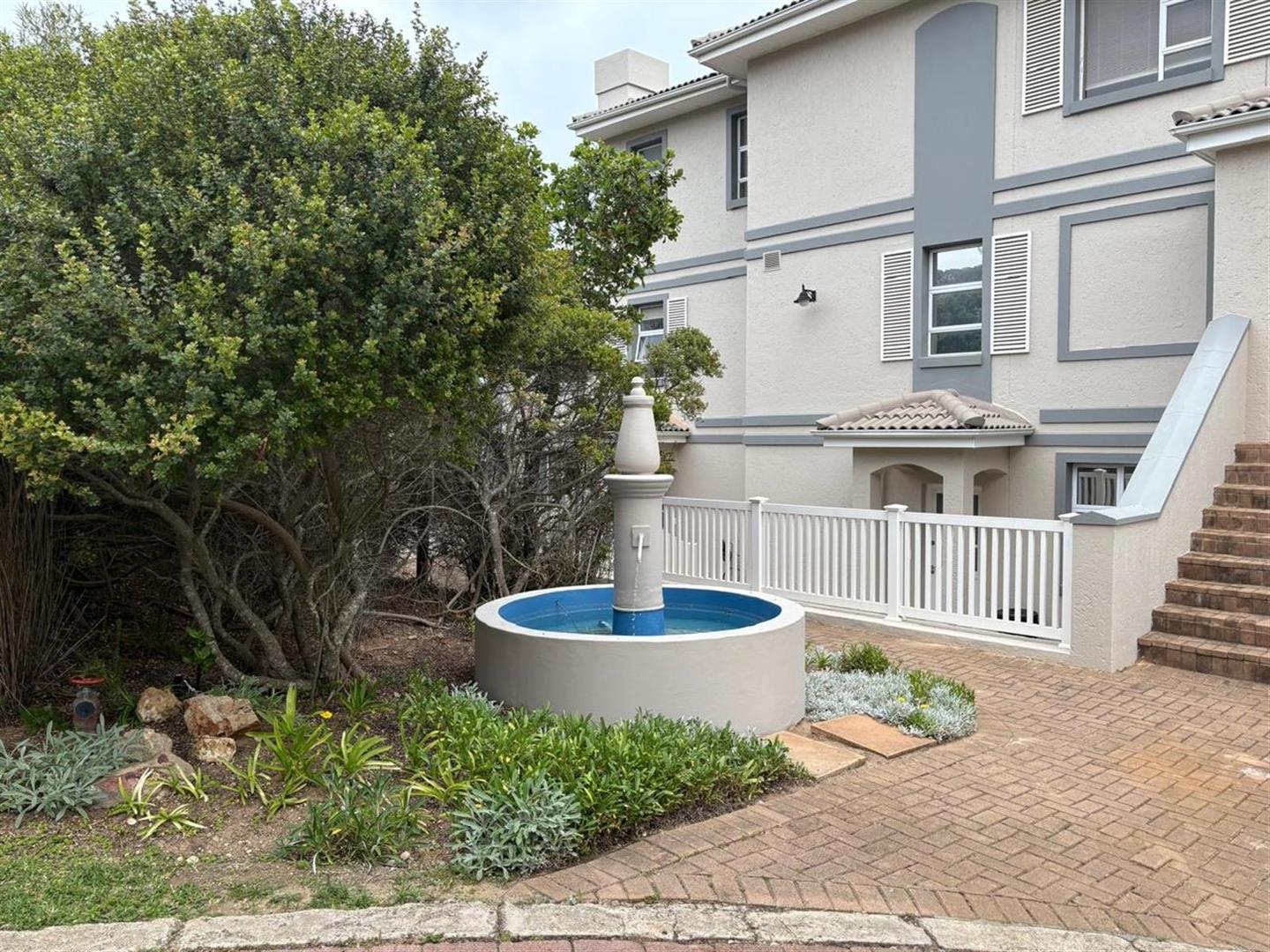 3 Bedroom Townhouse for sale in Pinnacle Point Golf Estate - 1 Pinnacle ...