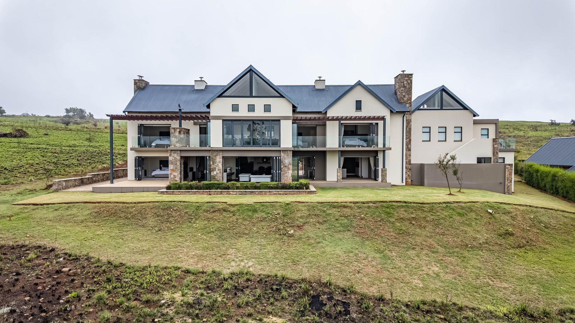 7 Bedroom House for sale in Highland Gate Golf and Trout Estate - P24 ...