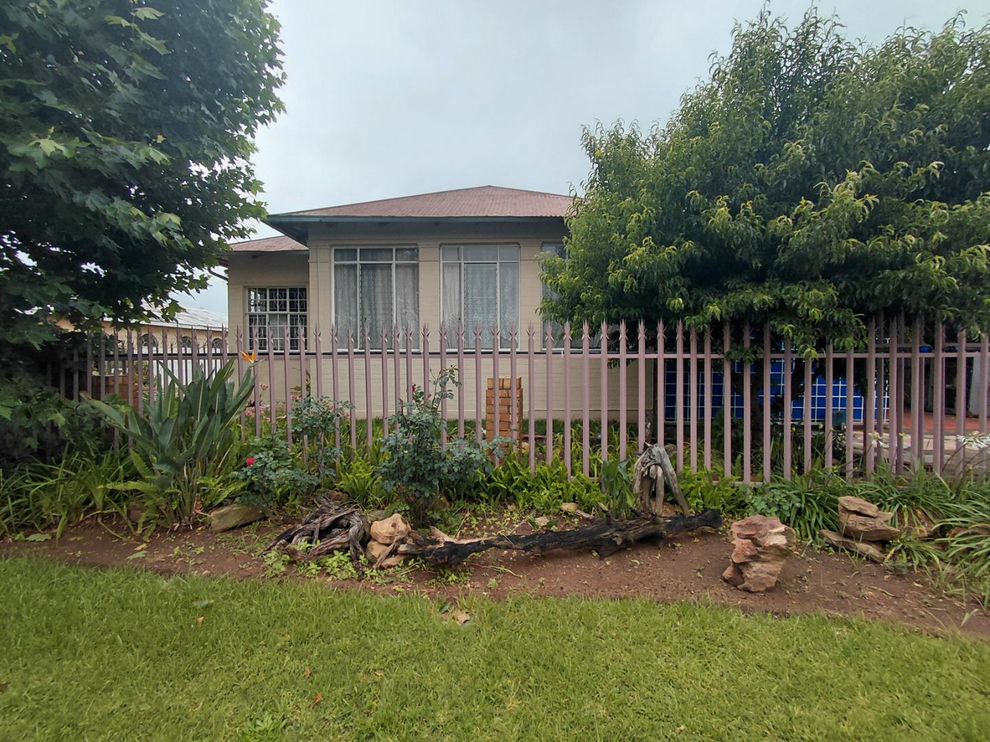2 Bedroom House for sale in Nigel Central - P24-116663018