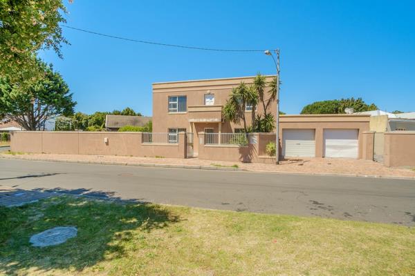 Ferness Estate Property : Property and houses for sale in Ferness ...