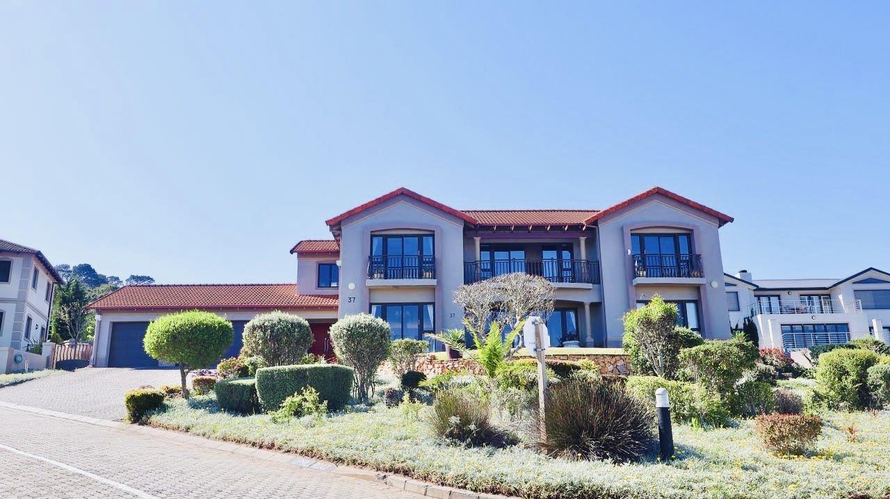 4 Bedroom House for sale in Lovemore Heights - P24-116677349