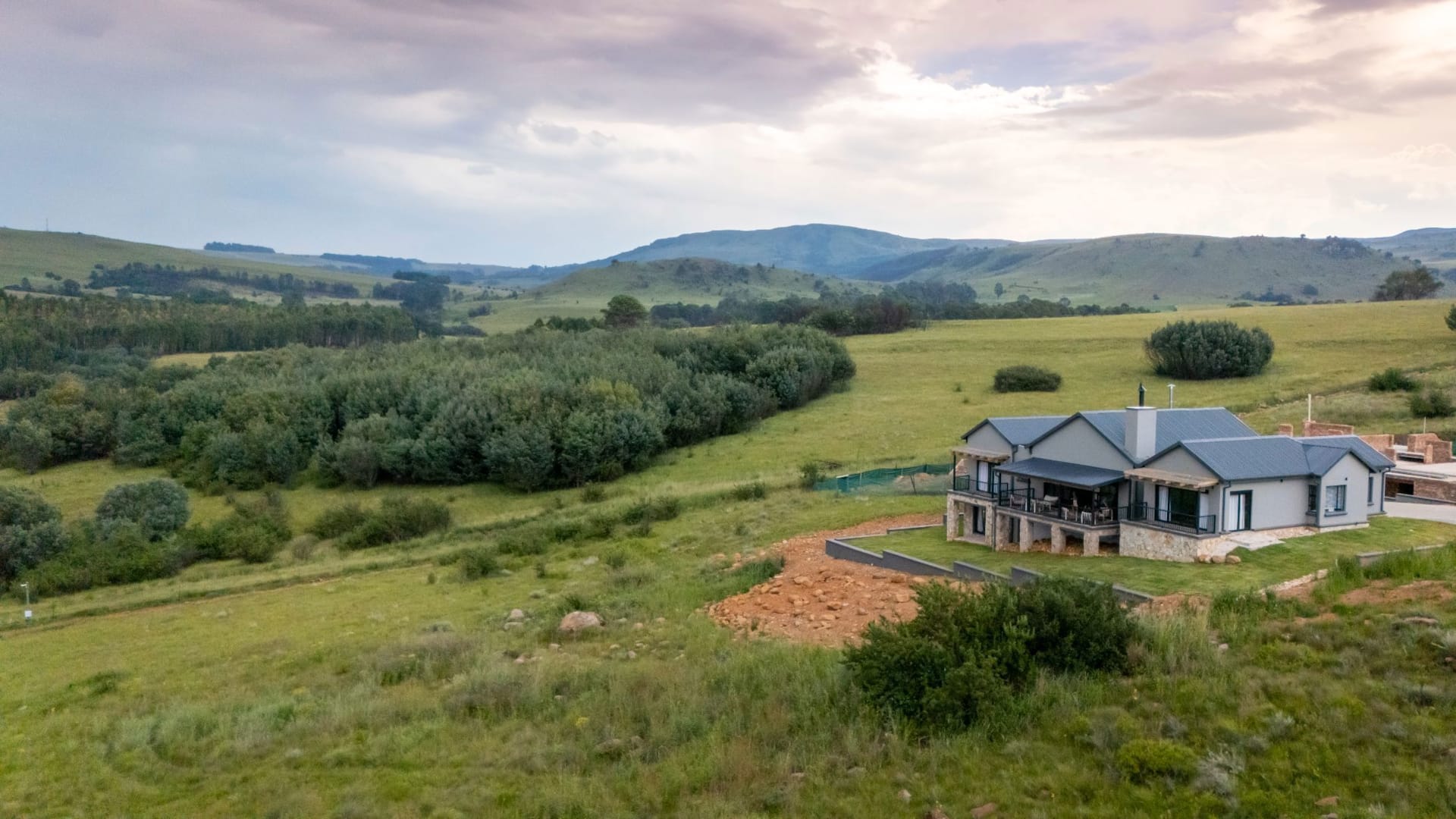 5 Bedroom House for sale in Highland Gate Golf and Trout Estate - 928 ...