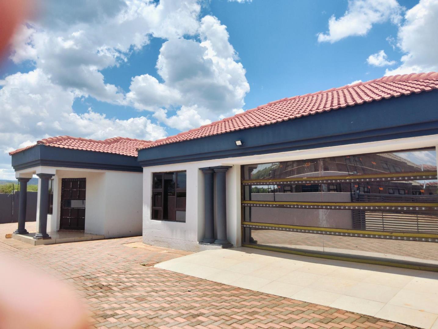 4 Bedroom House to rent in Mokopane Central - P24-116679300