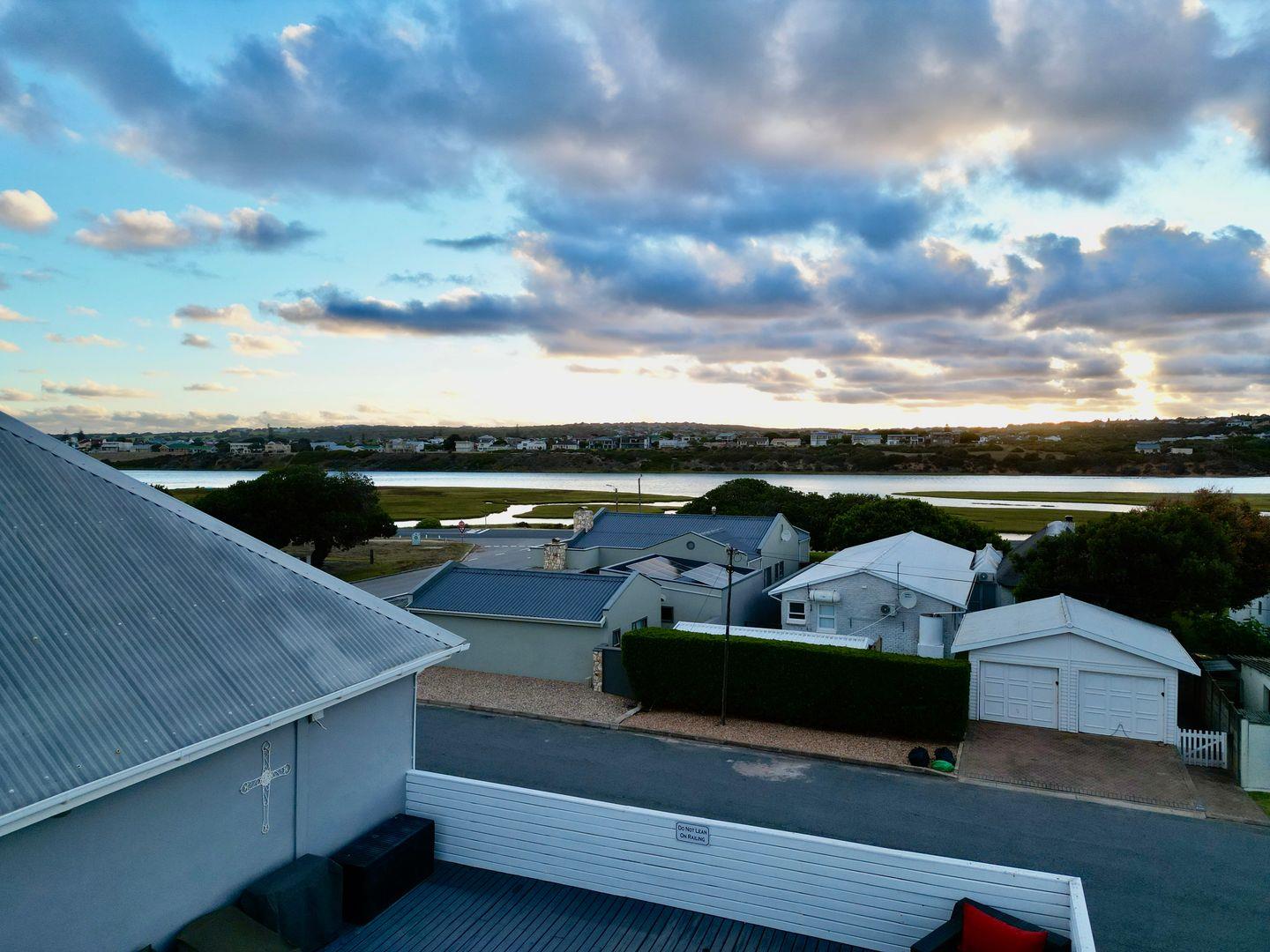 1 Bedroom Apartment / flat for sale in Stilbaai Oos - P24-116689740