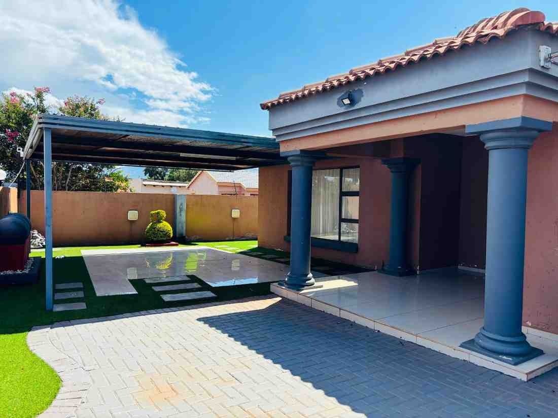Mahwelereng Property : Property and houses for sale in Mahwelereng ...