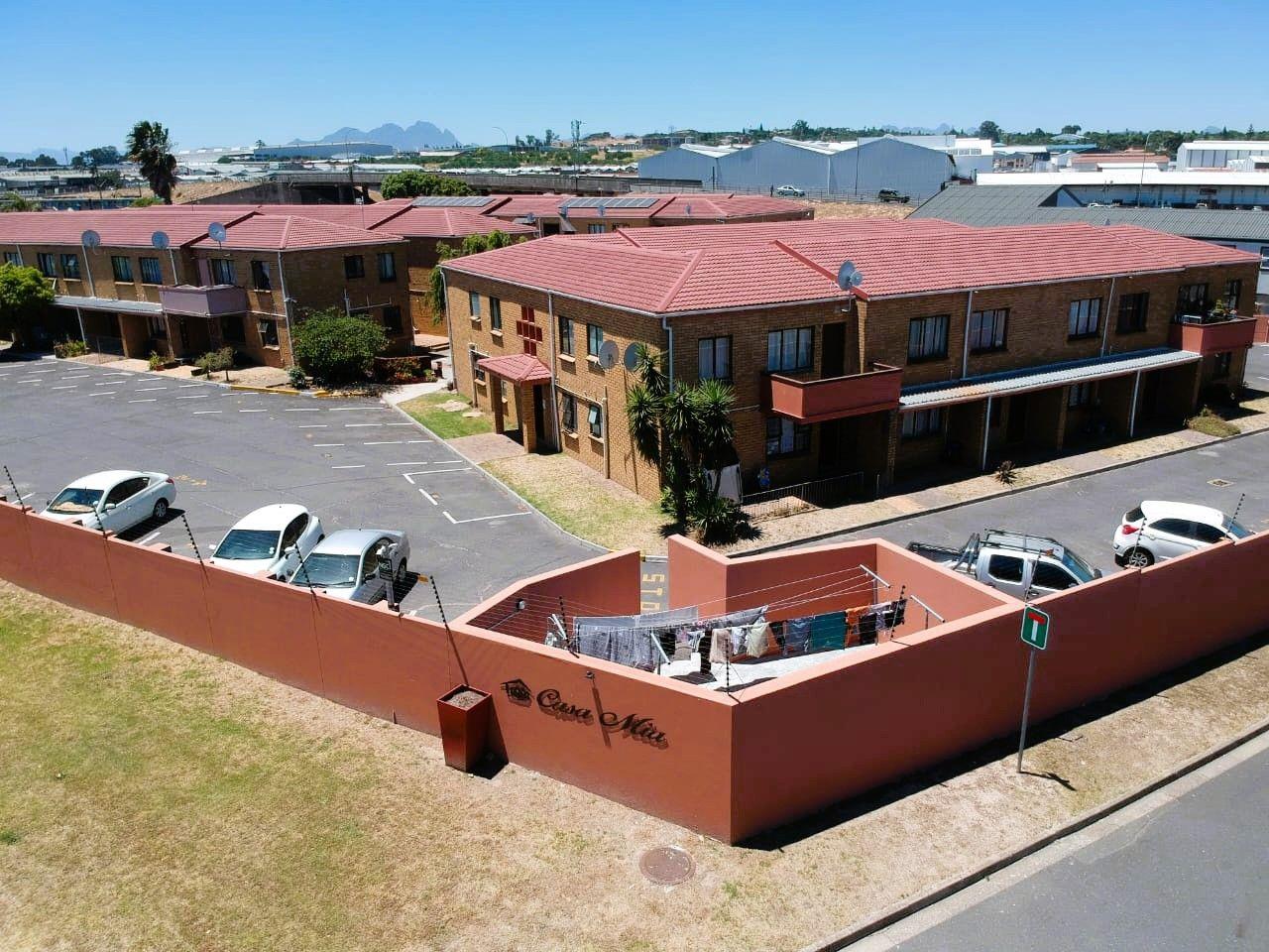 1 Bedroom Apartment / flat for sale in Morgenster - P24-116697882