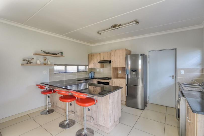 3 Bedroom House for sale in Thatchfield Estate - 6680 Verbina Street ...