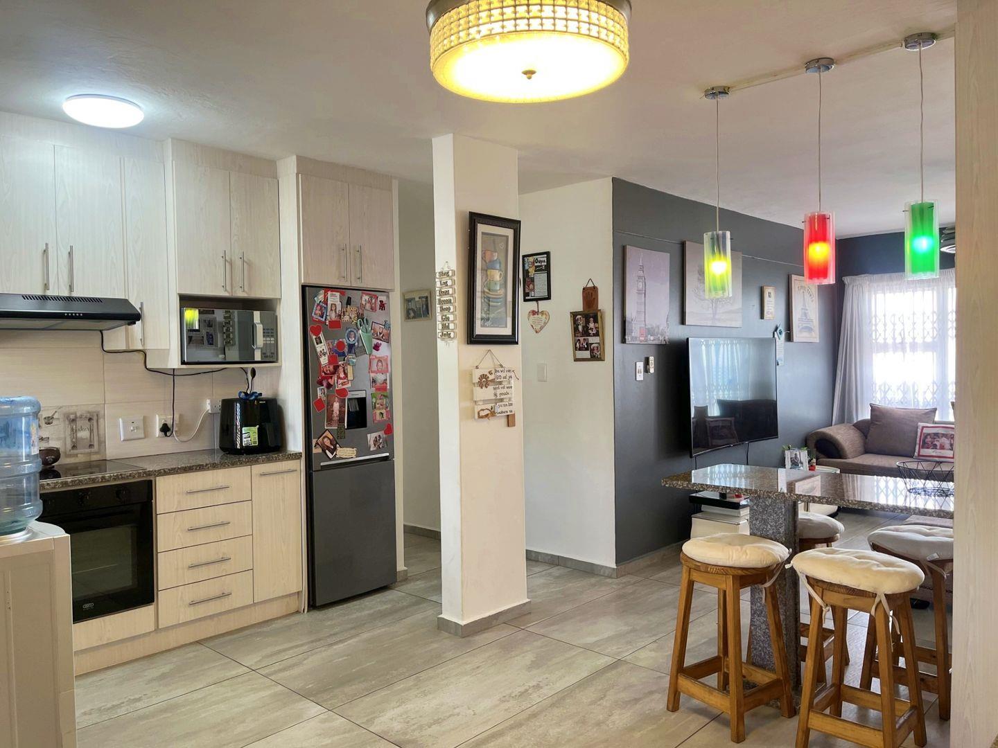 3 Bedroom Apartment / flat for sale in Scottburgh Central - P24-116709029
