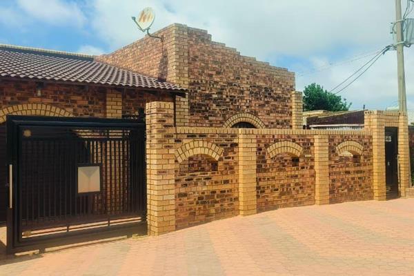 Tshepisong Property : Property and houses for sale in Tshepisong ...