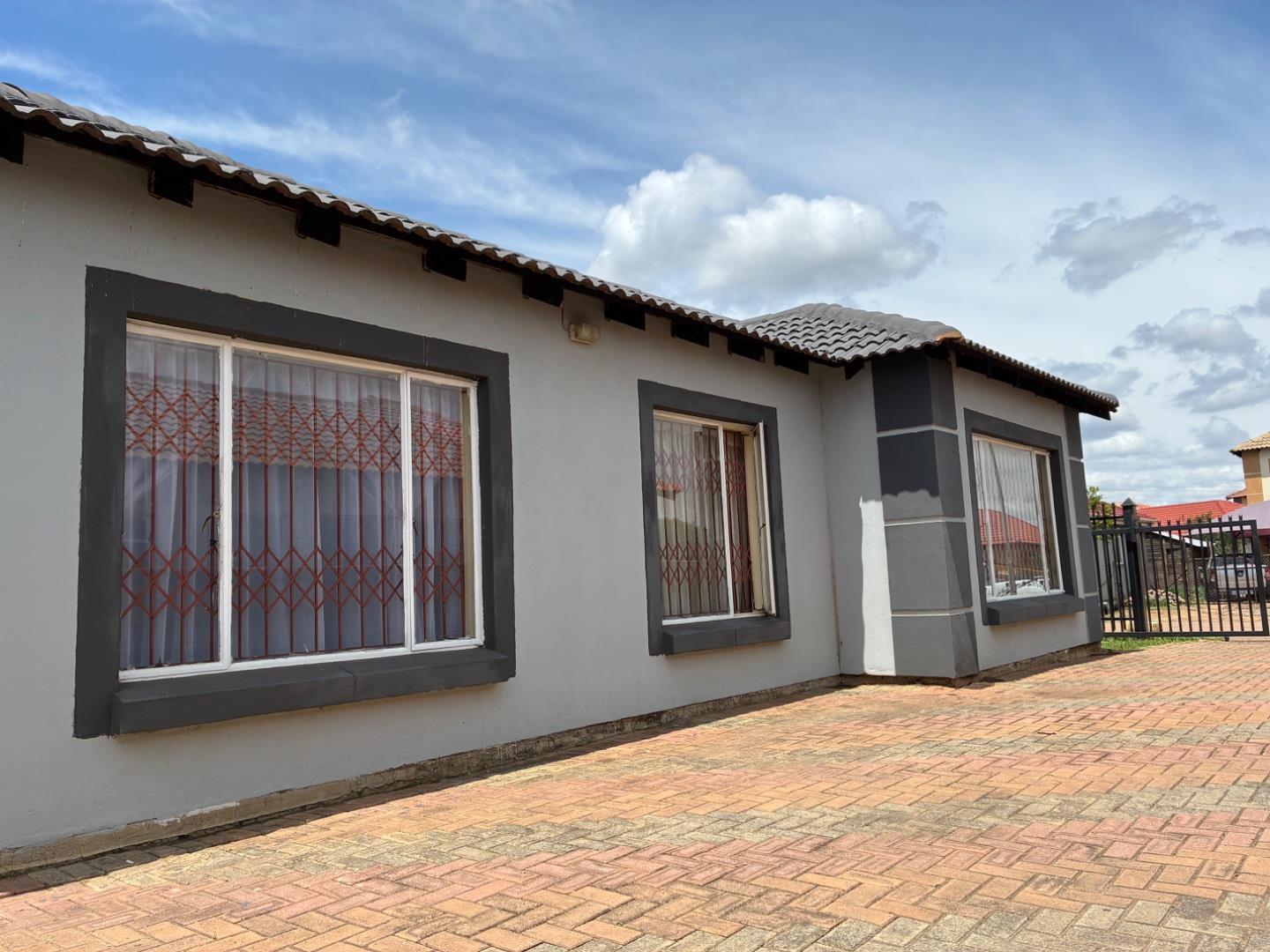 Nkwe Country Estate Property : Property and houses for sale in Nkwe ...