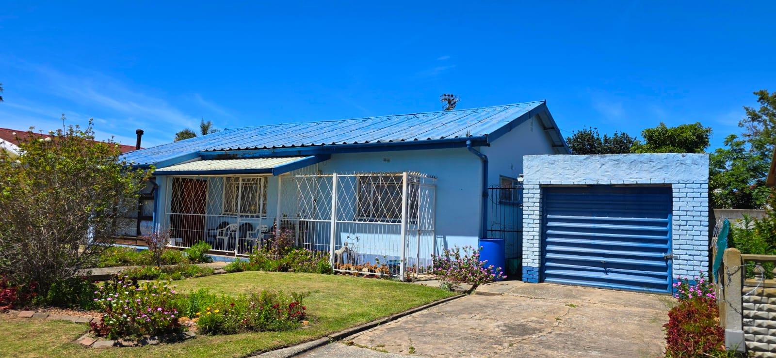 3 Bedroom House for sale in Levallia - P24-116725222