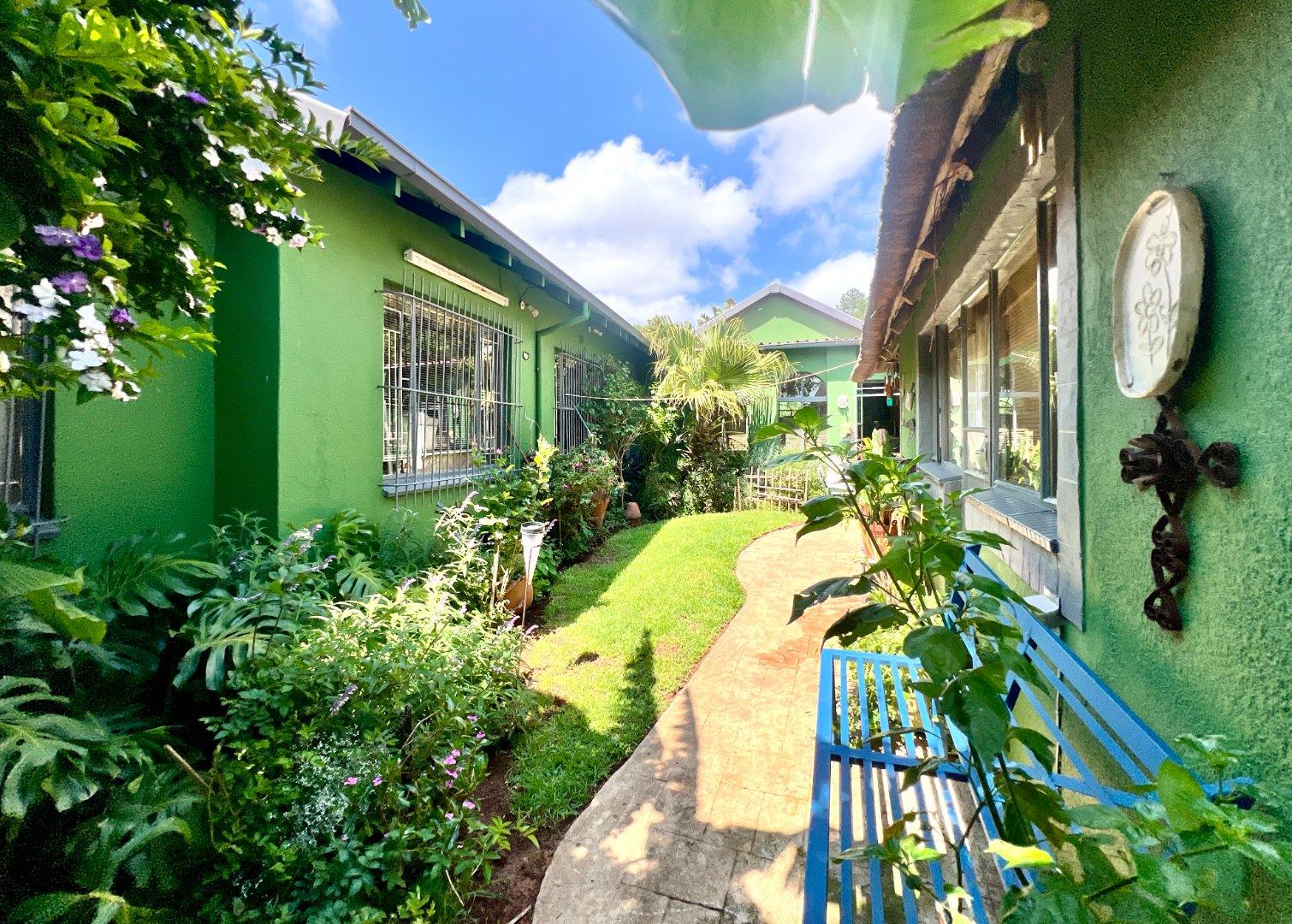 4 Bedroom House for sale in Rant En Dal - P24-116726862