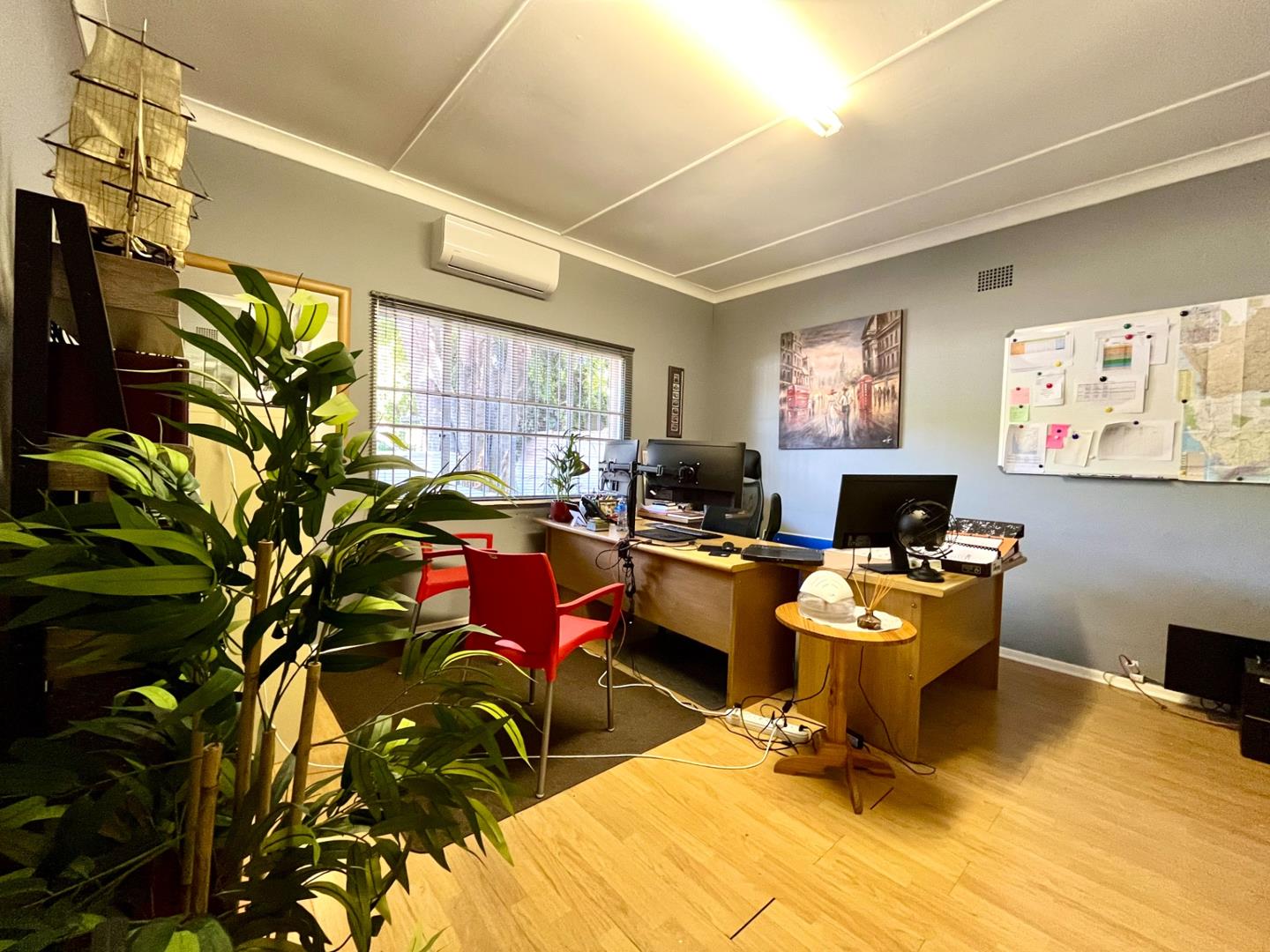 Commercial property for sale in Dan Pienaar - P24-116727510