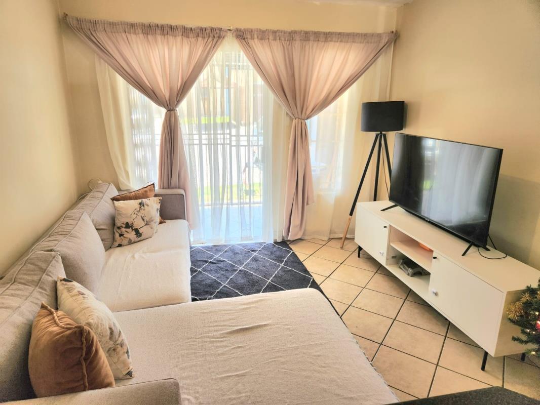 2 Bedroom Apartment / flat for sale in Vorna Valley - P24-116727851