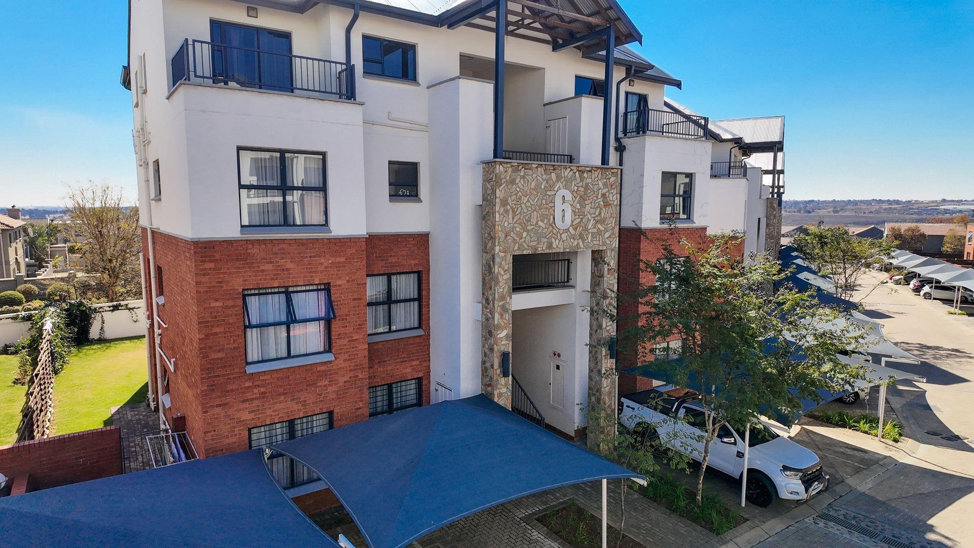 2 Bedroom Apartment / flat for sale in Greenstone Hill - 129 Stoneridge ...