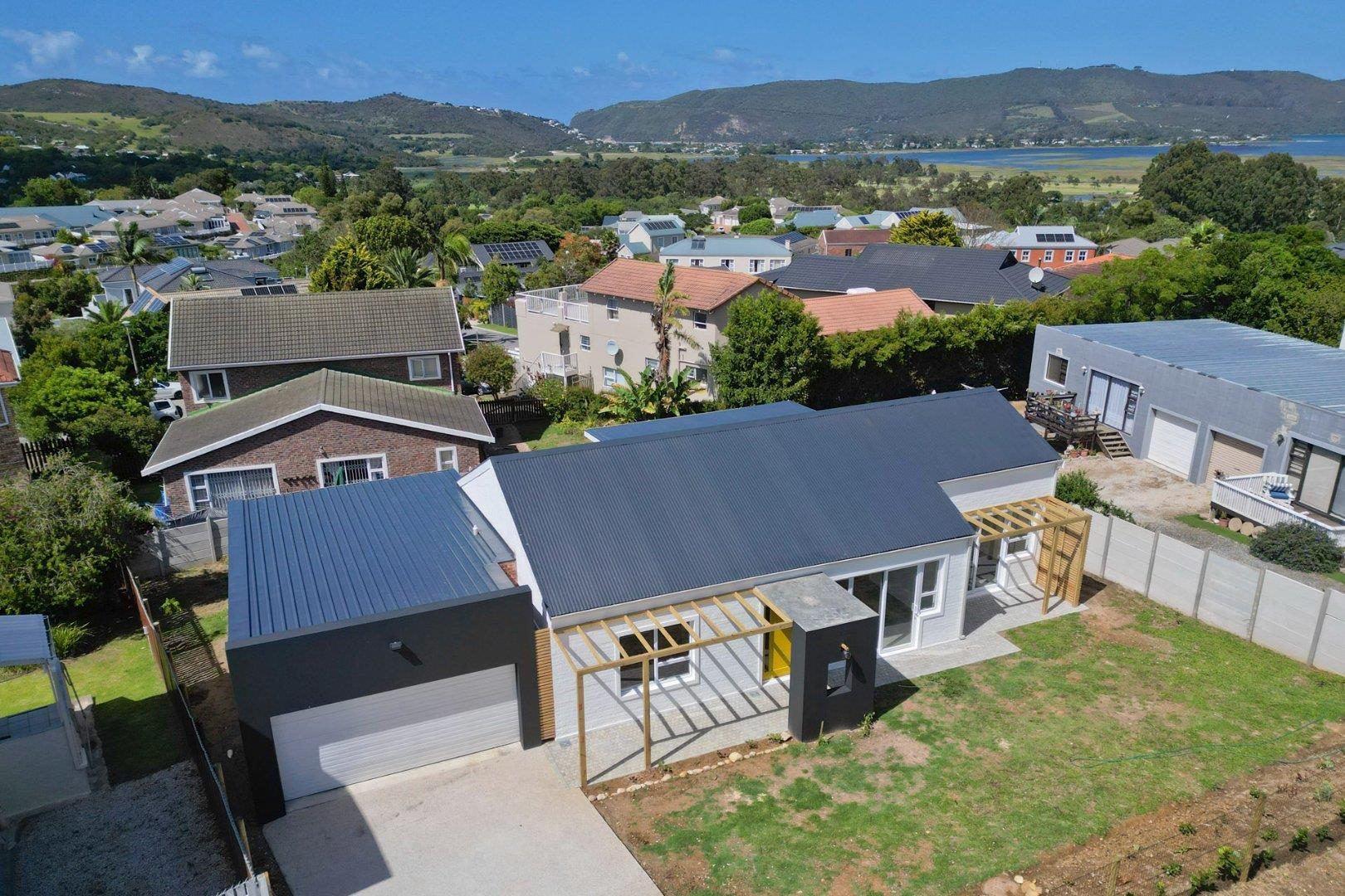 3 Bedroom House for sale in Hunters Estate - 7 Baracuda Street - P24 ...