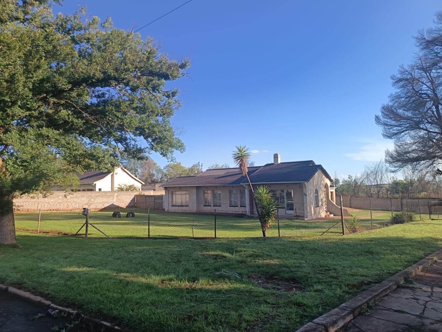 3 Bedroom House for sale in Hillshaven - 24 Ask Agent Street - P24 ...