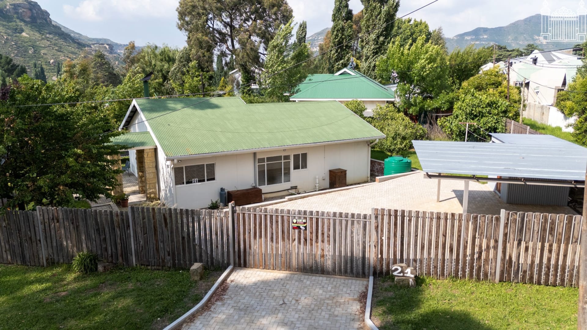 3 Bedroom House for sale in Clarens - 111 Malherbe Street - P24-116725490