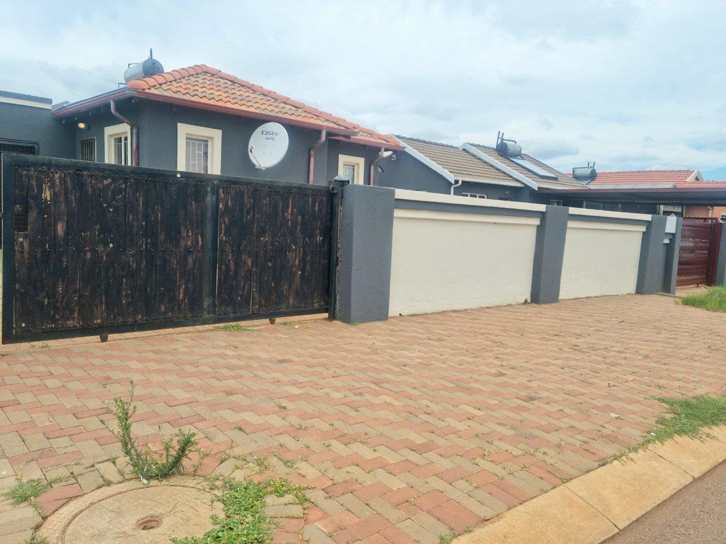 Nkwe Country Estate Property : Property and houses for sale in Nkwe ...