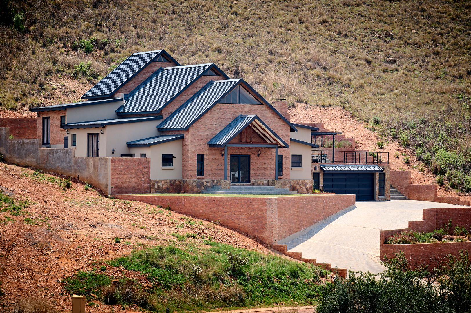 4 Bedroom House for sale in Highland Gate Golf and Trout Estate - 1066 ...