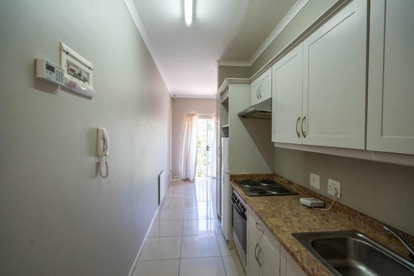 1 Bedroom Apartment / flat for sale in Grahamstown Central - 16 Ss 3 On ...