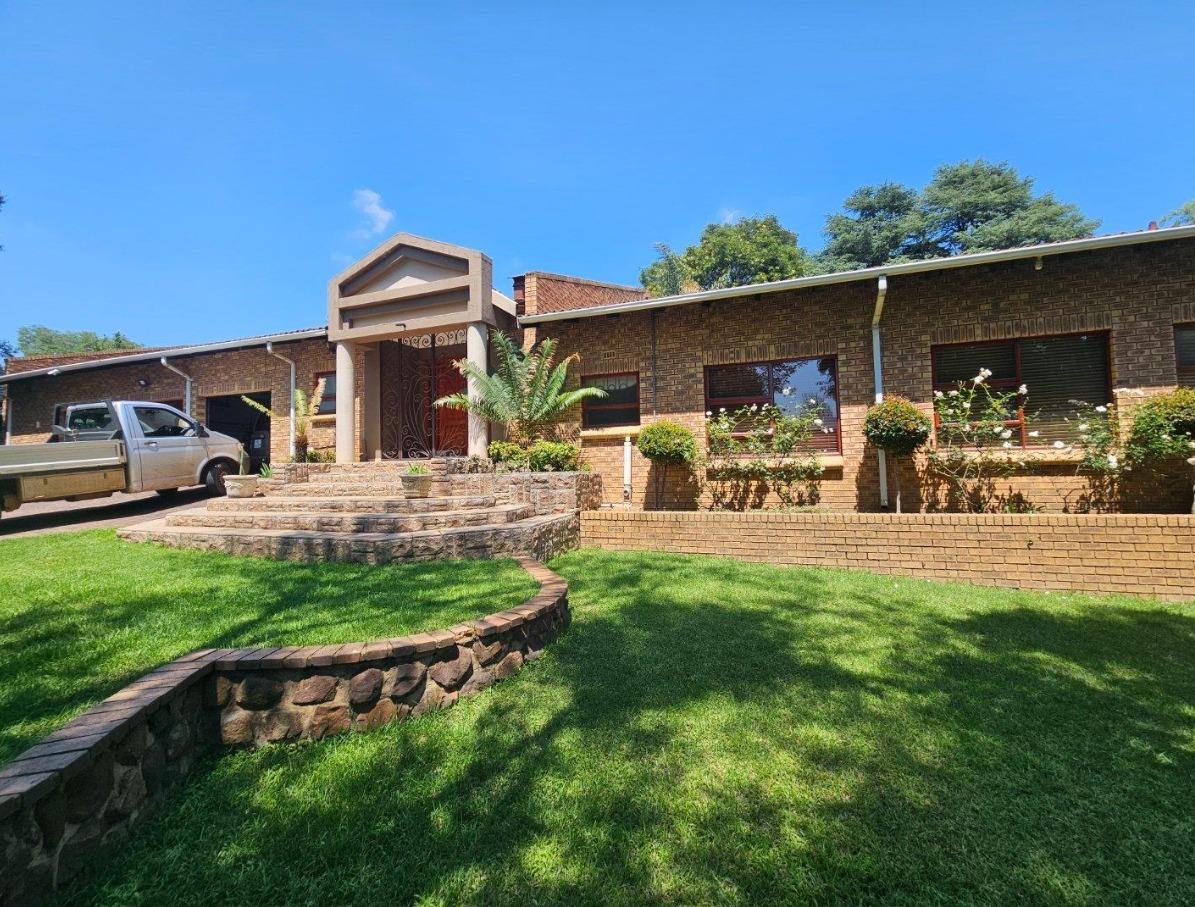 3 Bedroom House for sale in Rynfield - 10a Kuper Street - P24-116754796