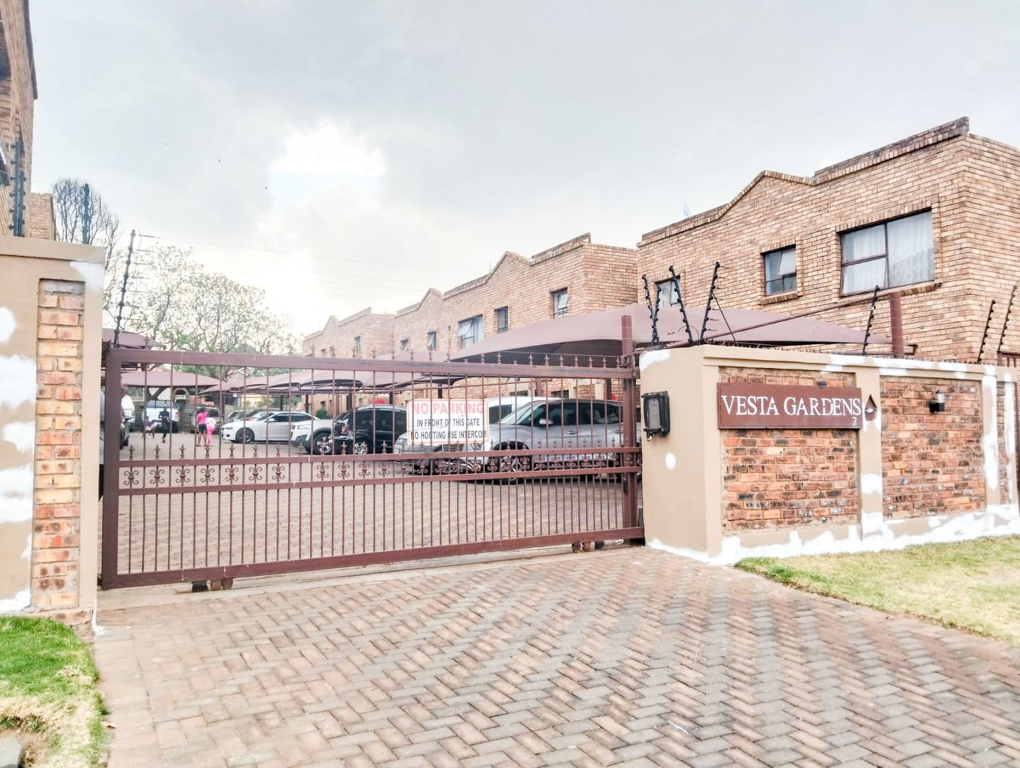 Naturena Property : Property and houses to rent in Naturena ...